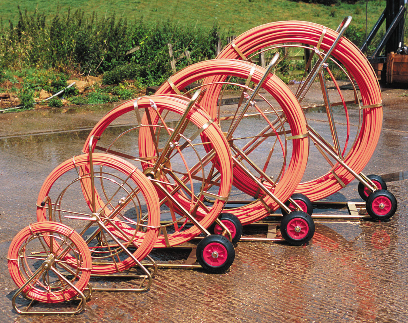 Cable Laying - Aztel Corporation